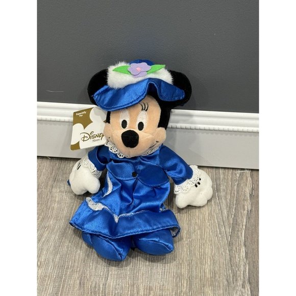 Disney | Toys | Disney Victorian Minnie Mouse Disney Store Plush C27 ...